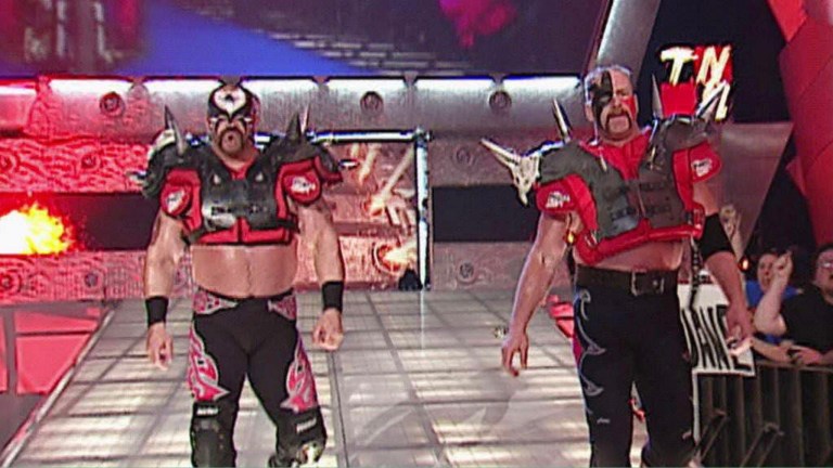 What a Rush: The Life and Death of The Road Warriors – The Classics ...